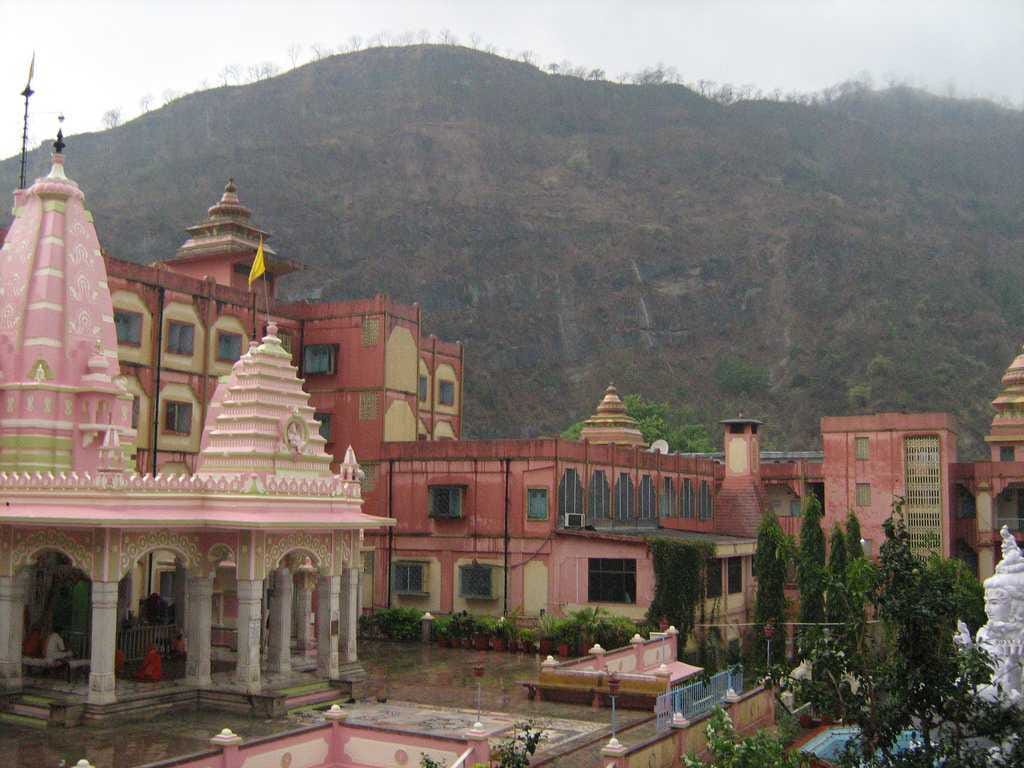 Jungle Resorts, Farm Stays & Outdoor Adventures near Bangalore | Avathi