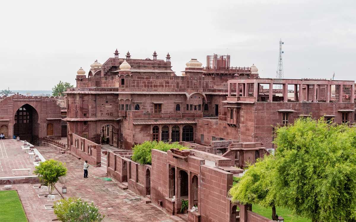 Jaisalmer Travel Guide - Best time to visit, Top Stay Options, Places ...